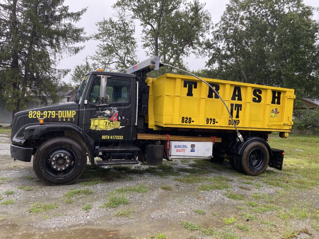 Dumpster Rentals in Hickory, NC | Trash It Dumpsters LLC